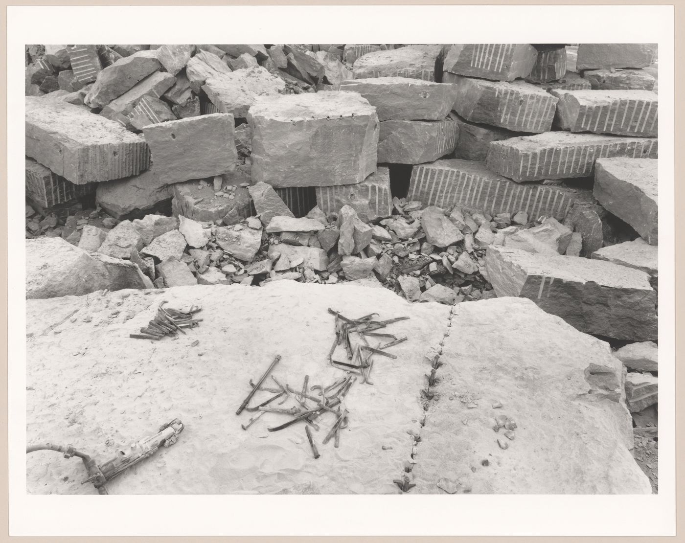 Saint-Marc-des-Carrières, Québec, 1987